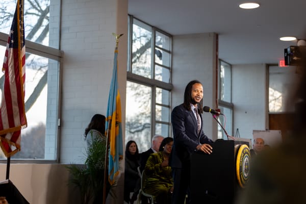 Mayor Parker announces new addiction aftercare center, hundreds of ...